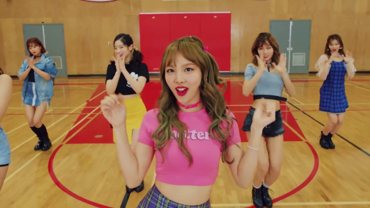 pretty cool girl dance group 5 - YouTube