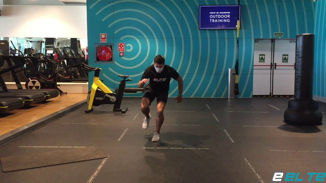 Crossover Triple Hop - YouTube