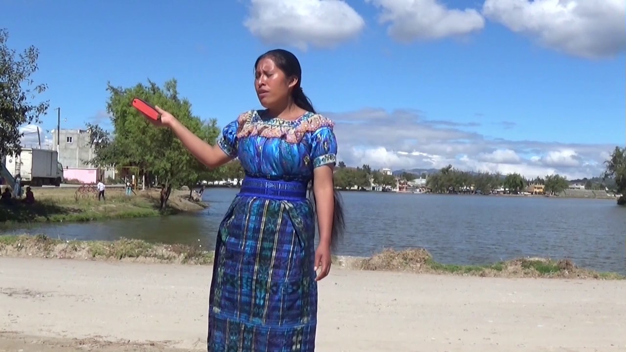 Solista Juana Mejia - YouTube