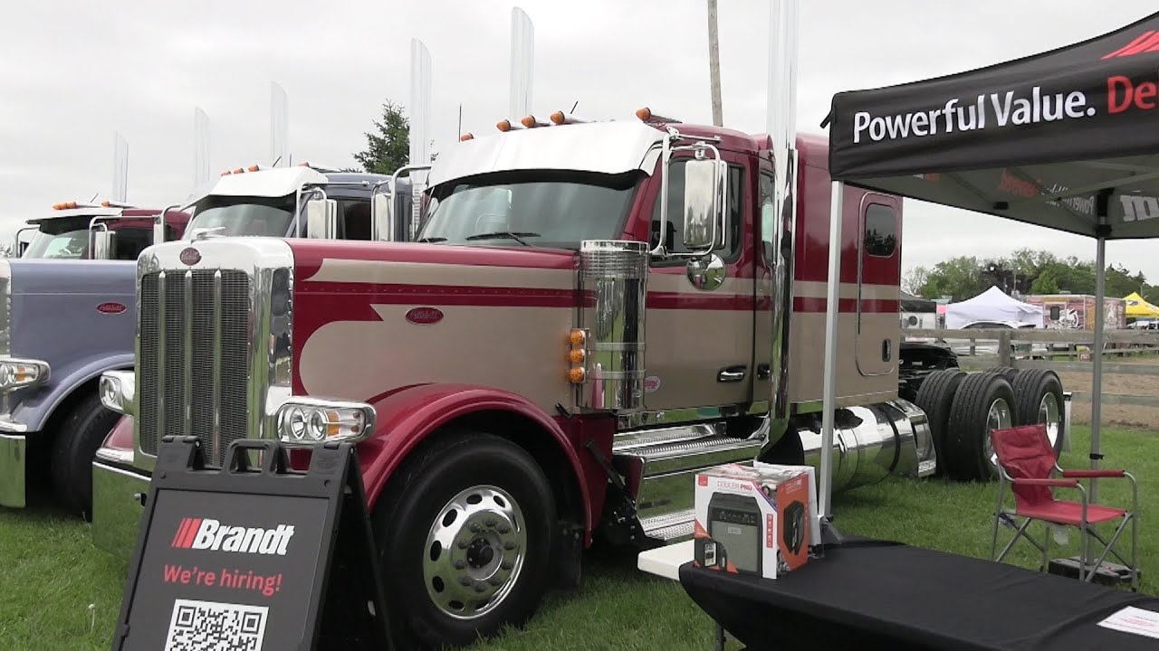 2026 Red & Tan Peterbilt 589 At The 2025 Woodstock Truck Show - YouTube
