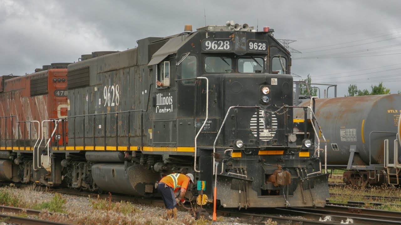 Illinios Central 9628 on CN 589 in Ottawa! IC 9632, the ICG Grenville M Dodge Locomotive - YouTube