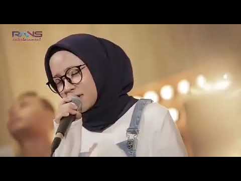 Atouna El Toufoule Nissa Sabyan feat Nagita Slavina