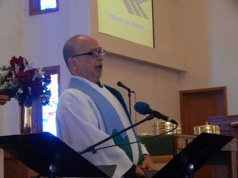 Pastor David Chafin, providing special music - YouTube