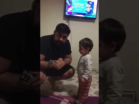 Müzik Çalınca Ağlayan Bebek