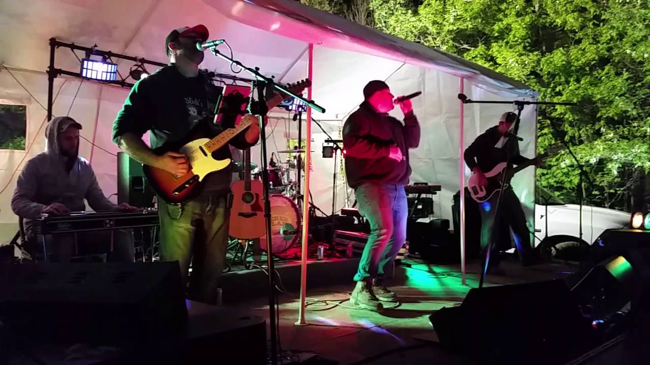 Derek Alan Band @ Rob-A-Rama: Country Crawl 2016 - YouTube