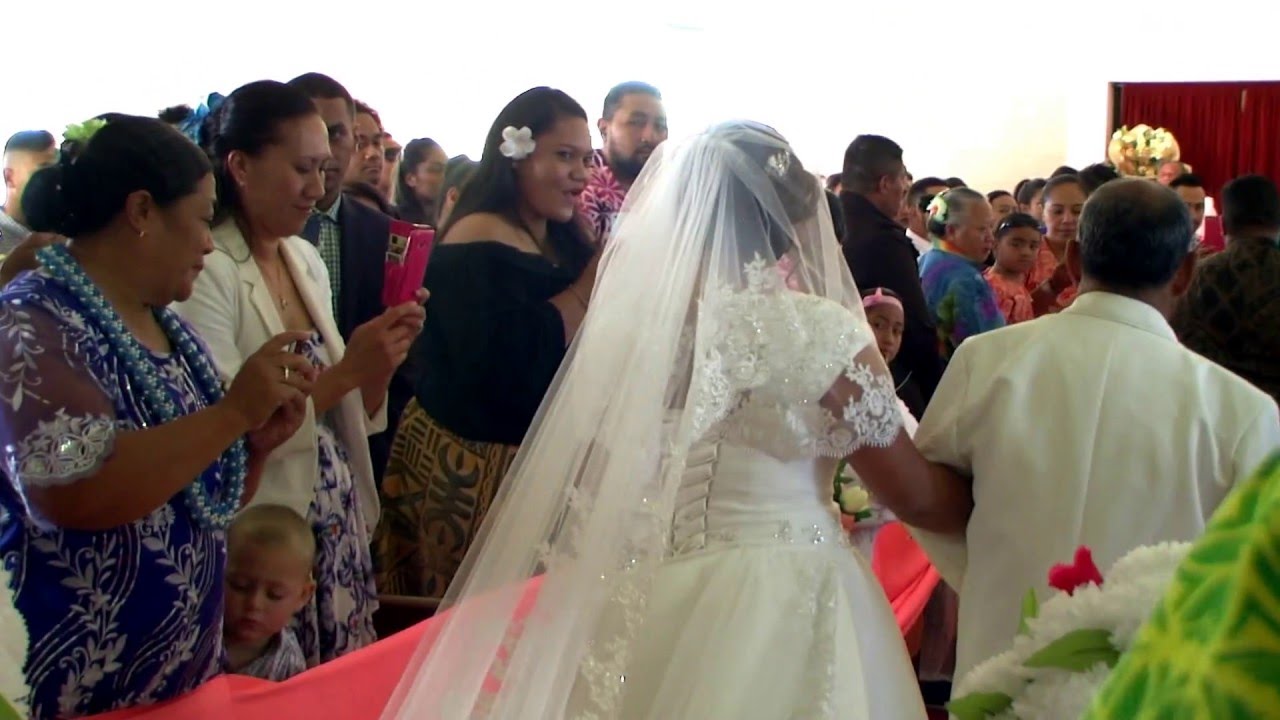 Tai and Junior - Samoan Wedding 12 March 2016 - Bride and Father Enter ...