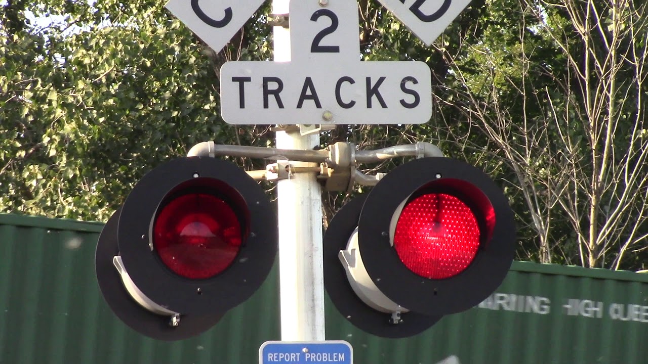 NS 7664 West Vermilion, OH 8/30/17 - YouTube