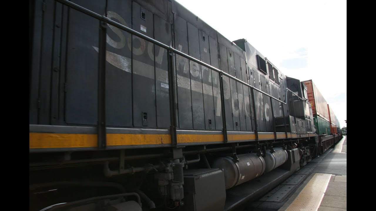 UP 6318 (SP patch) trails 4th on ZLCG2 - YouTube