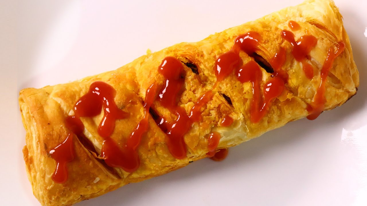 Homemade Chicken puff in Bakery Style | Chicken Stuffed Puff at Home ...