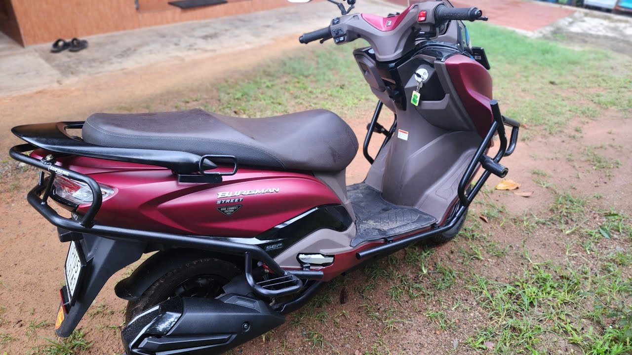 Suzuki Burgman Street Accessories,Fog lights Mobile Holder and Horn ...