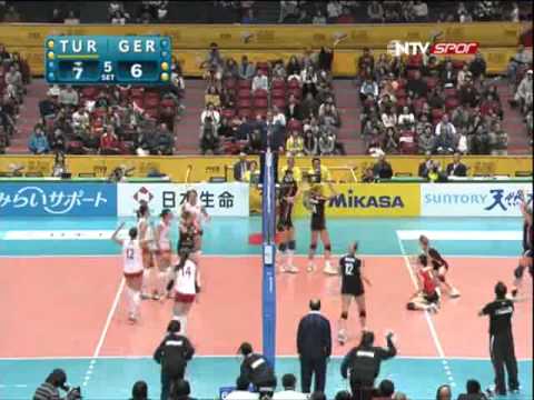 13.10.2010  TUR- GER  Naz Aydemir dump 5th set