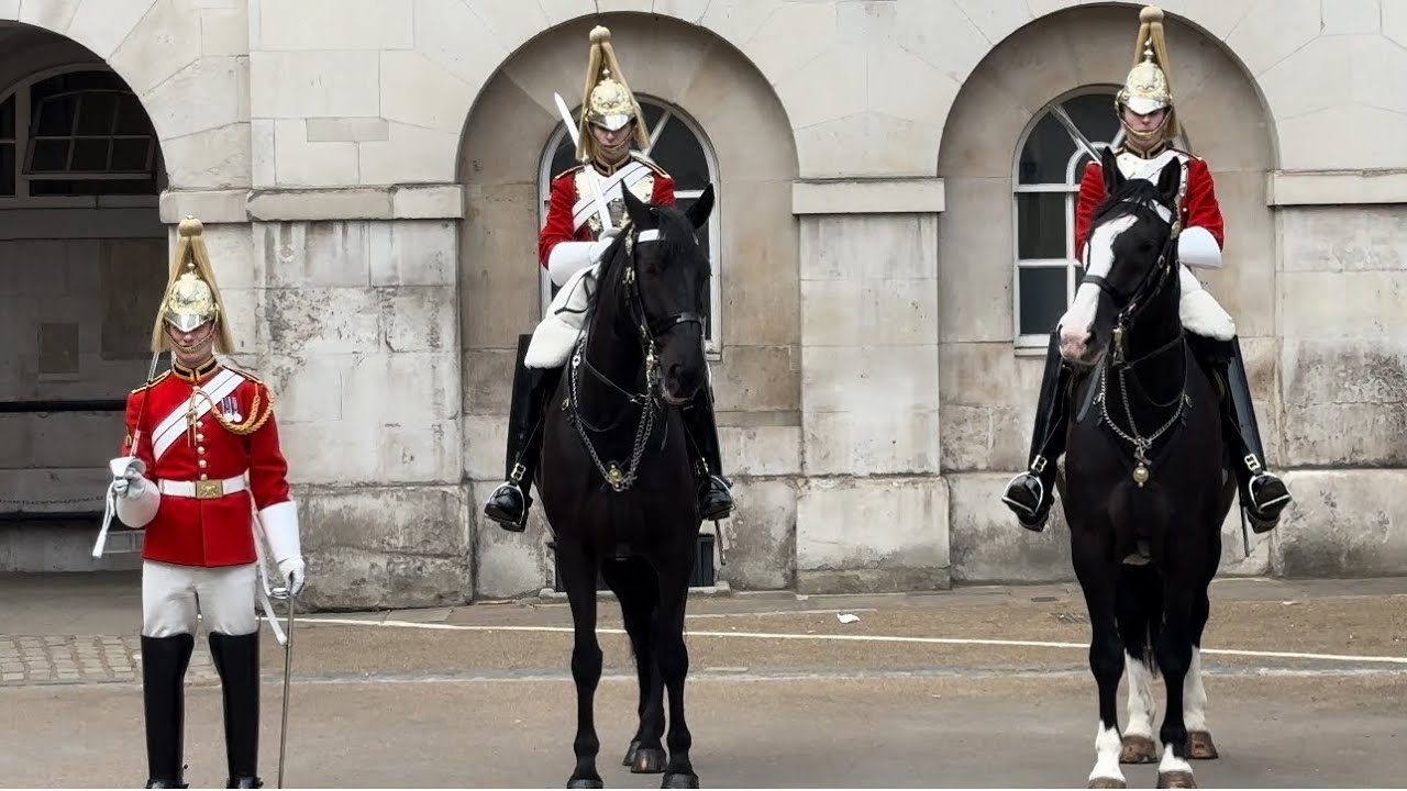 Everyone Waiting for This Moments. Royal King’s Horse Guards Changing ...
