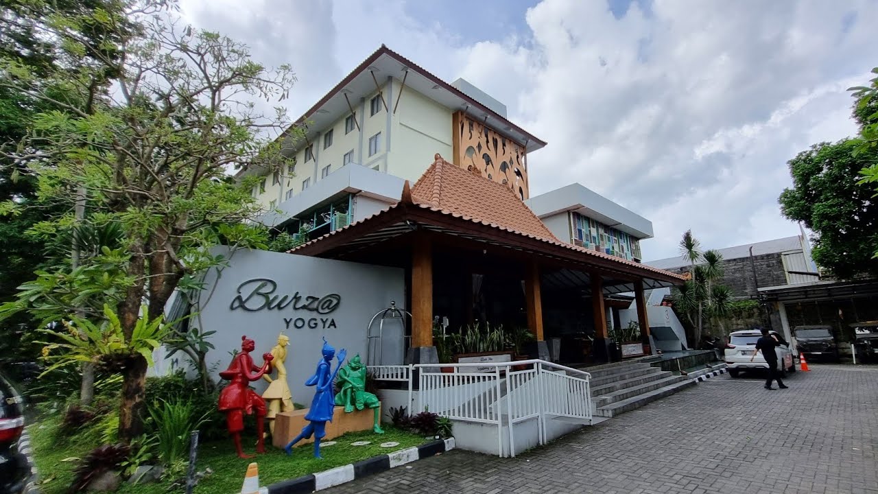 Burza Hotel Pilihan Pas Saat Libur Lebaran di Yogyakarta - YouTube