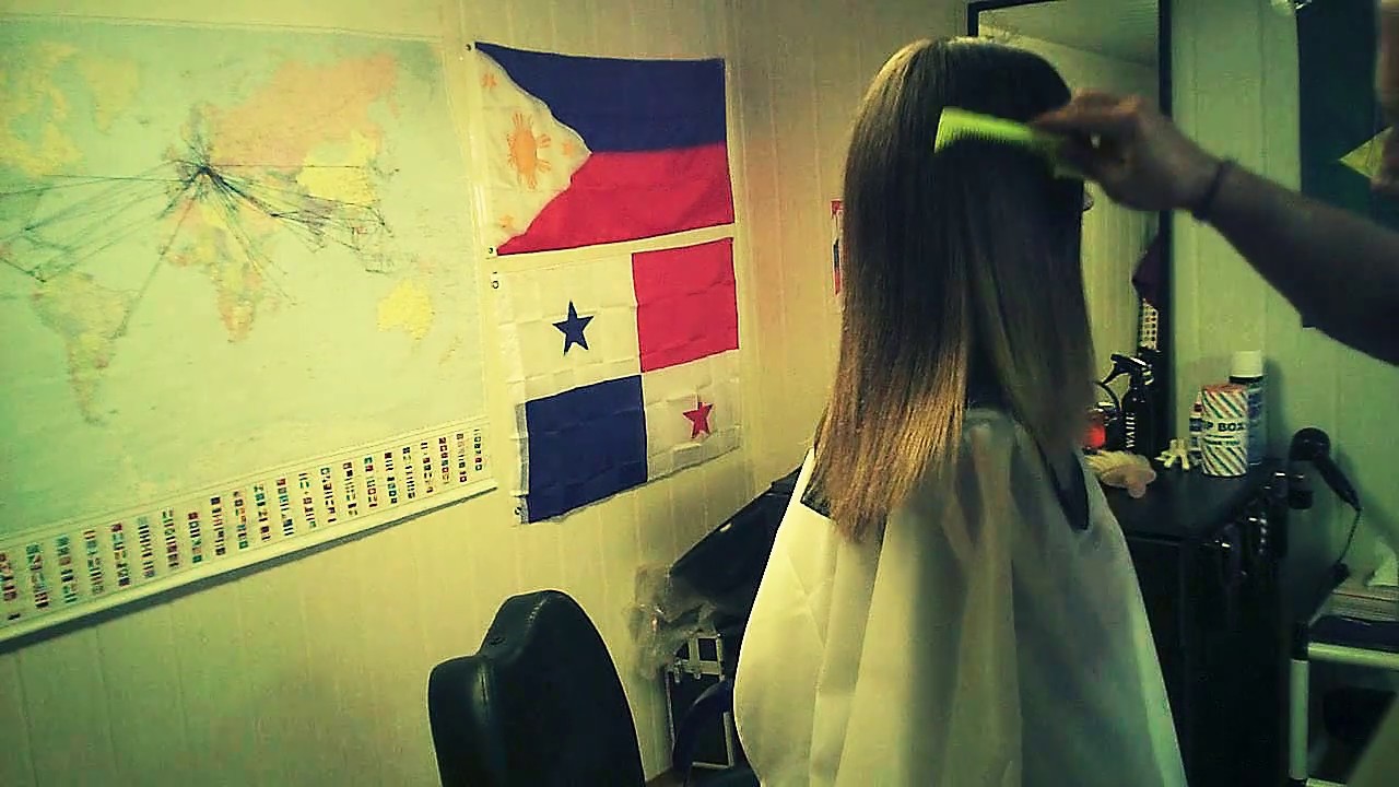 Barberette´s haircut at the Barbershop - YouTube