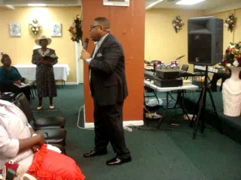 Bishop Devonry Harvey-Building Believers Worship Center TeachingThe ...