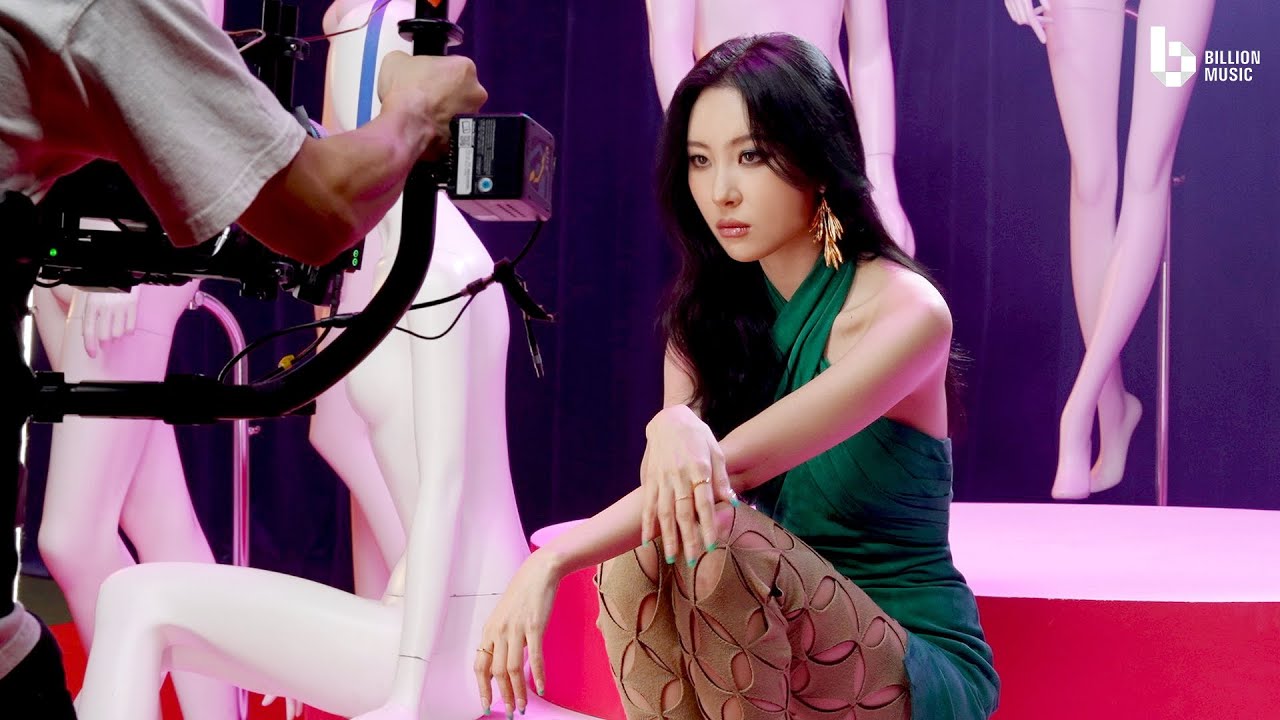 SUNMI X BE'O - '불이꺼지고(Lights Out)' MV Shoot Sketch - YouTube