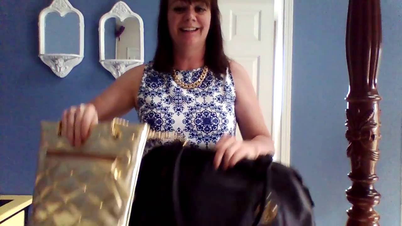 Avon weekender bag review - YouTube