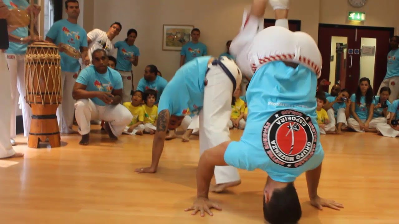 Capoeira Muzenza | Capoeira Academy UK | Rodas Convidados - YouTube