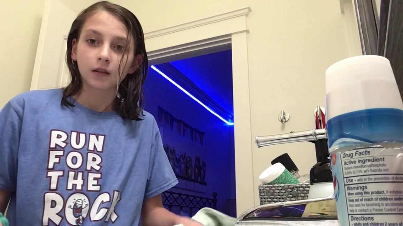 How to clean your scrunchies(for the girls) - YouTube