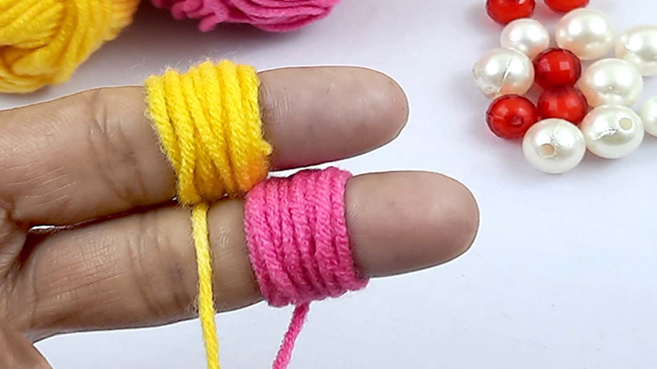 Beautiful Woolen Flower Craft Idea with Finger - hand work making ...