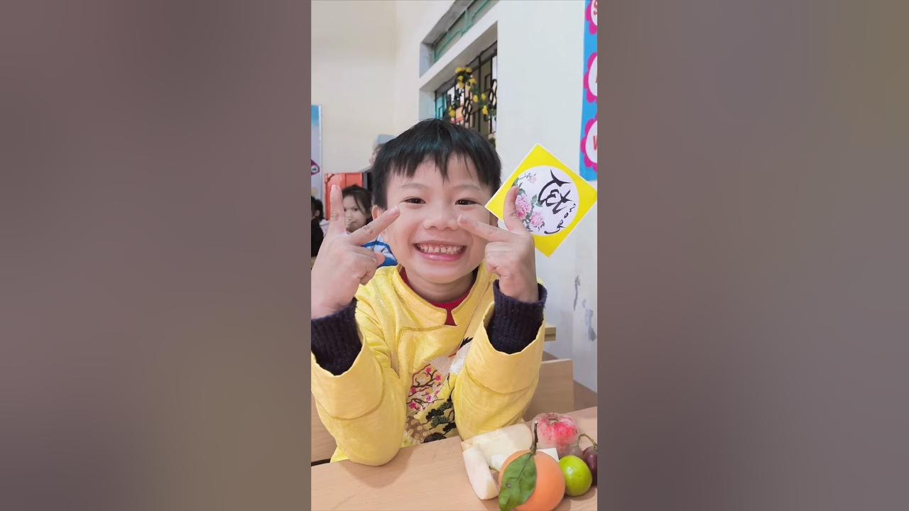 gà con 2017 2c - YouTube