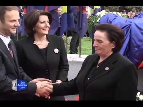 Përurohet shtatorja e presidentit Rugova - YouTube