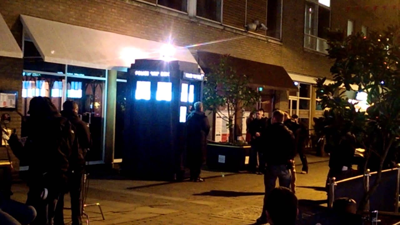 Doctor Who Filming Series 8 - Cardiff Bay - YouTube