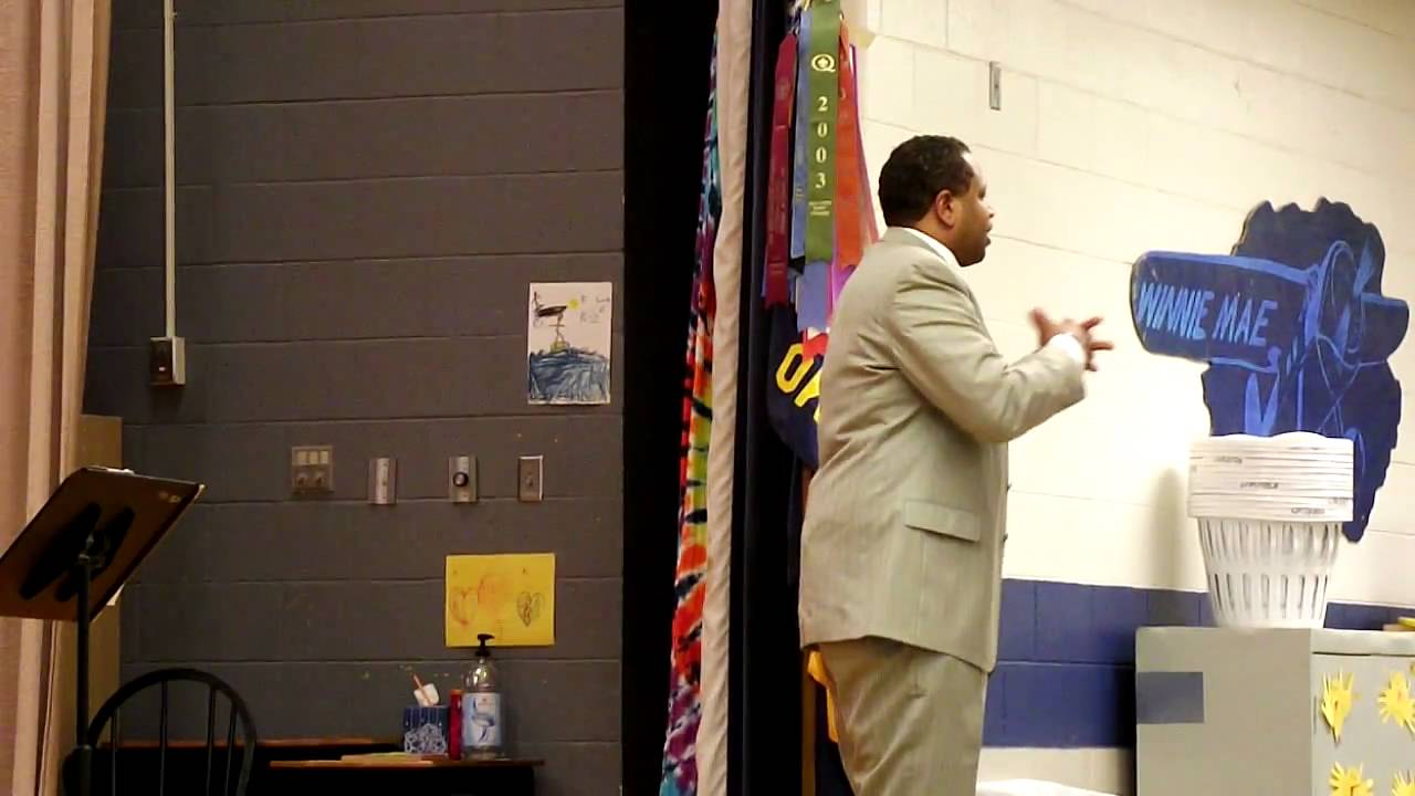 A day at Wiley Post Elementary 2011 pt 2 - YouTube