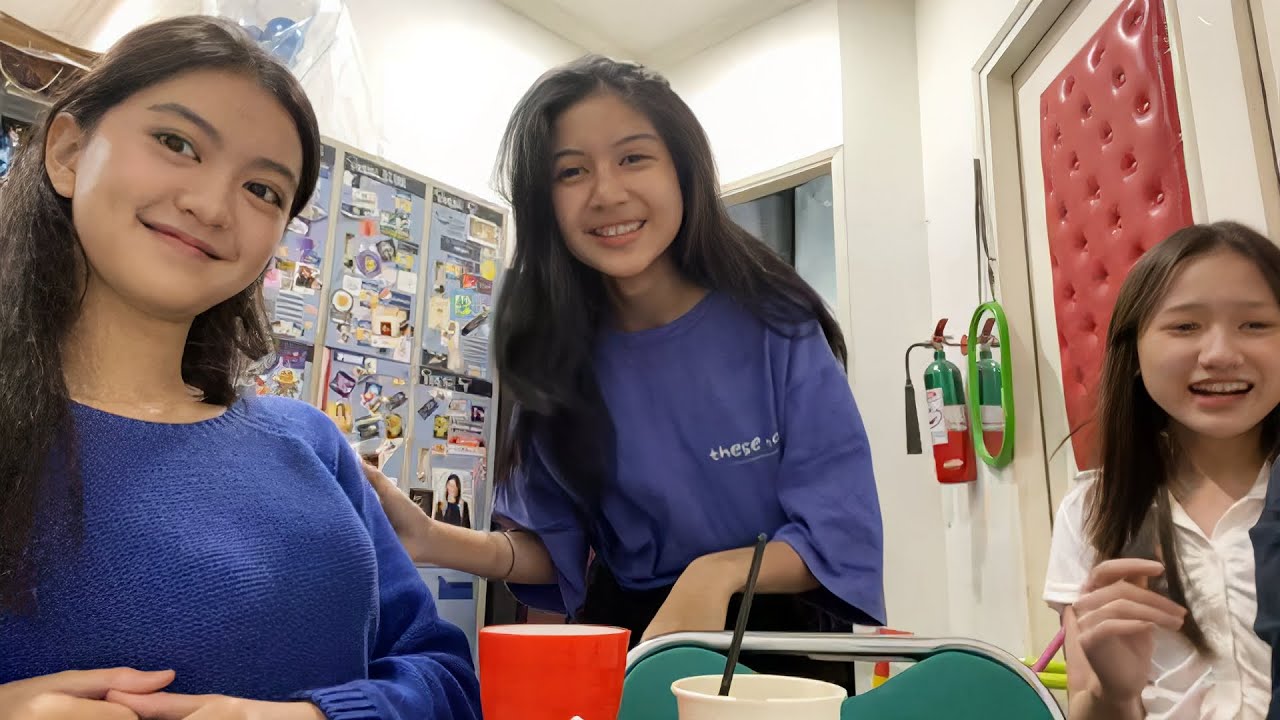 Live SHOWROOM Anindya JKT48, 19 September 2023 17.38 WIB – PREVIEW ...