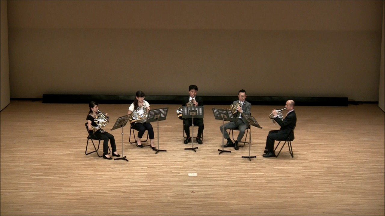 Capriol Suite 1.Basse-Dance FrenchHornEnsemble - YouTube