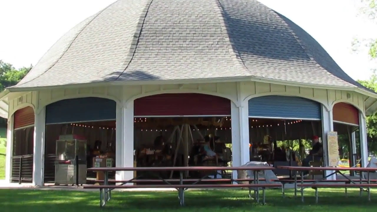 Waterloo, WI Carousel - YouTube