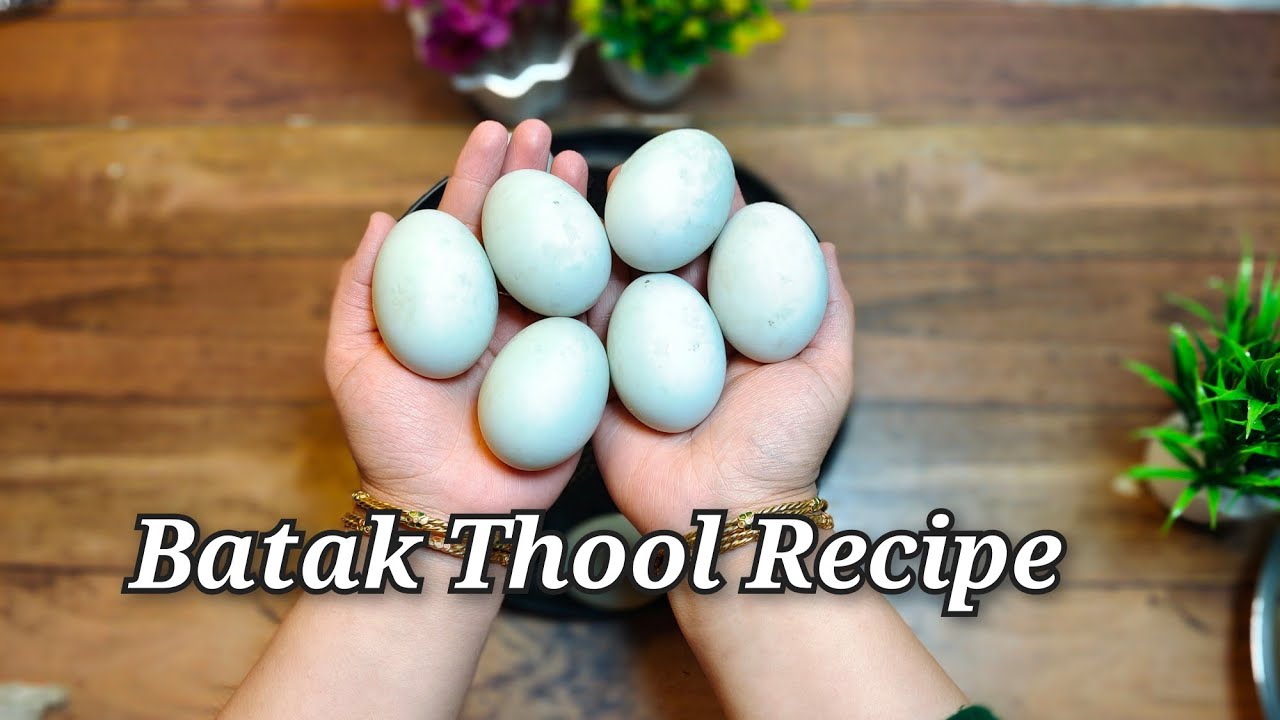 Batak Thool Recipe || Duck Egg Curry || Kashmir food fusion - YouTube