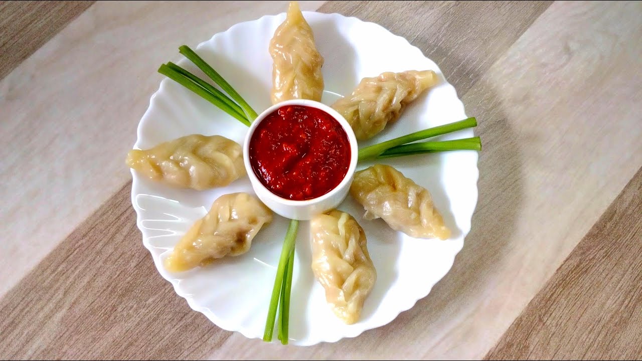 Chicken Momos Recipe | Chicken Dim Sum | Easy ways to fold Momo - YouTube