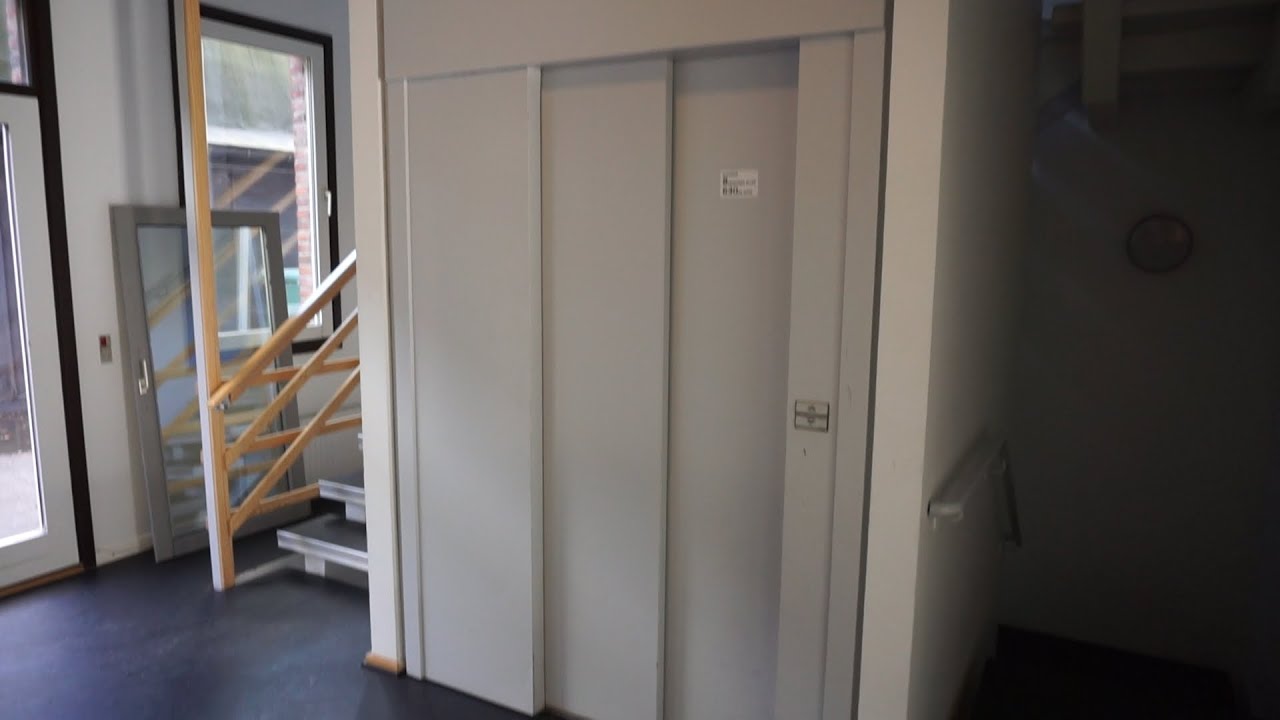 Original 1979 Nielsen OTIS traction elevator @ Algade 43A, Roskilde ...