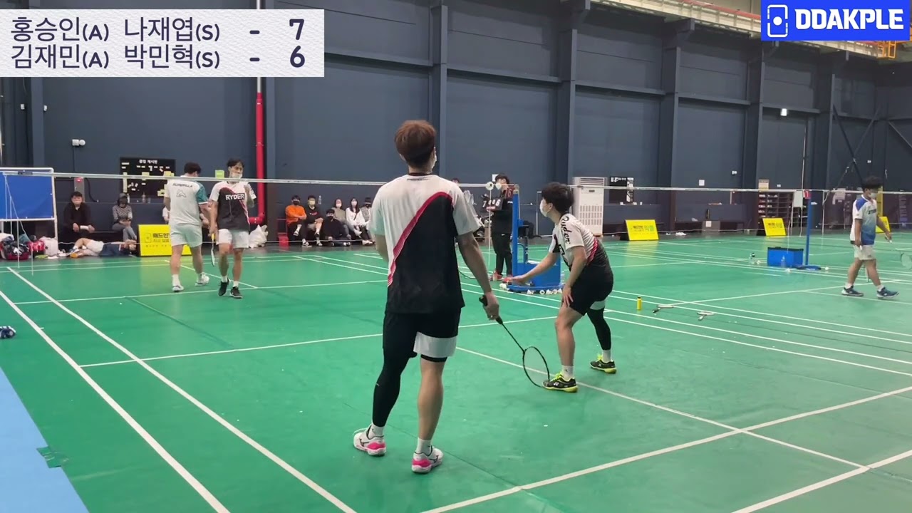 제2회 와이런 배드민턴대회 Feat 딱플 준자강 준결승전 나재엽s 홍승인a Vs 김재민a 박민혁s Youtube