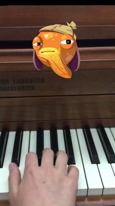 🤣🐟 fishy on me (piano) #shorts - YouTube