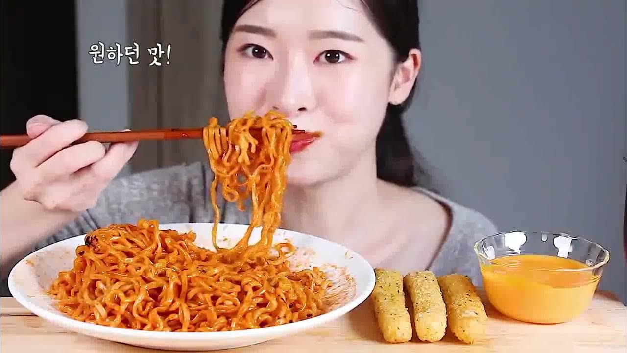 spicy ramen noodles 🤤 with cheese rolls crunchy|EATING show|fume ASMR|MUKBANG|eating SOUNDS ...