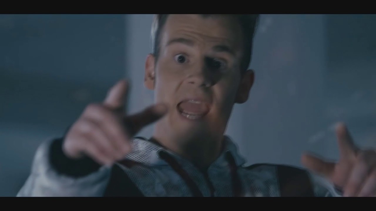 "Steen - Kanker talent" maar elke kanker is vervangen door YEAH uit ...