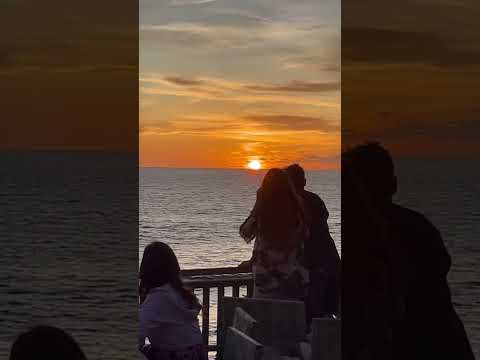 Indian oceans paradise welcome dinner Bali holiday #balitrip #sunset #tanahlot #shorts