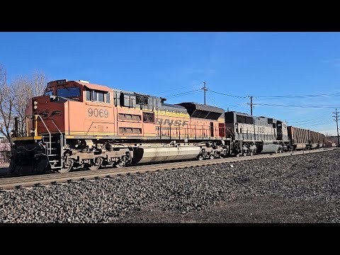 Must See!!! BNSF 9069 ACE Leads Mega Train NB with Executive MAC & MACe at Mid DPU! - YouTube