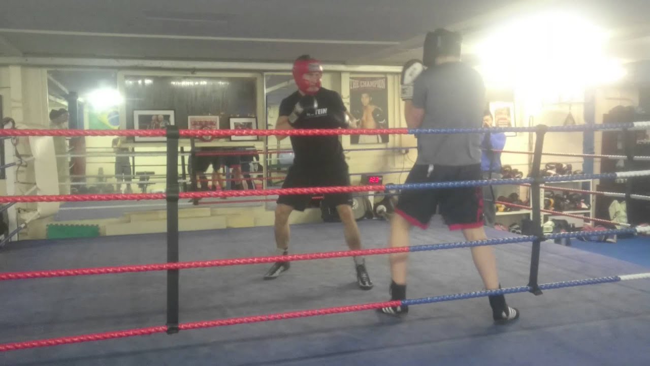 Paramount ABC & Shinnys ABC boxing. DEAN Mc vs RYA - YouTube