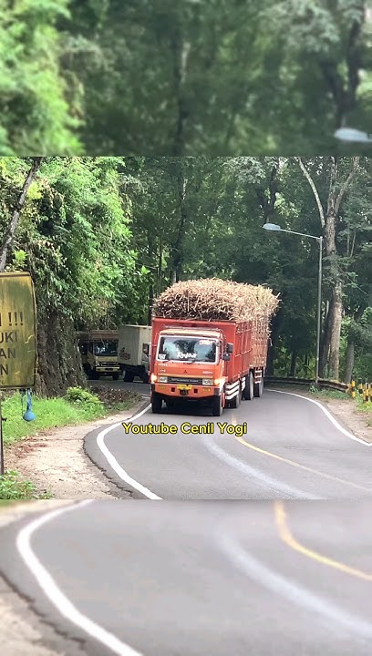 Truk Gandeng Pengangkut Tebu Musim Giling Tebu 2024 - YouTube