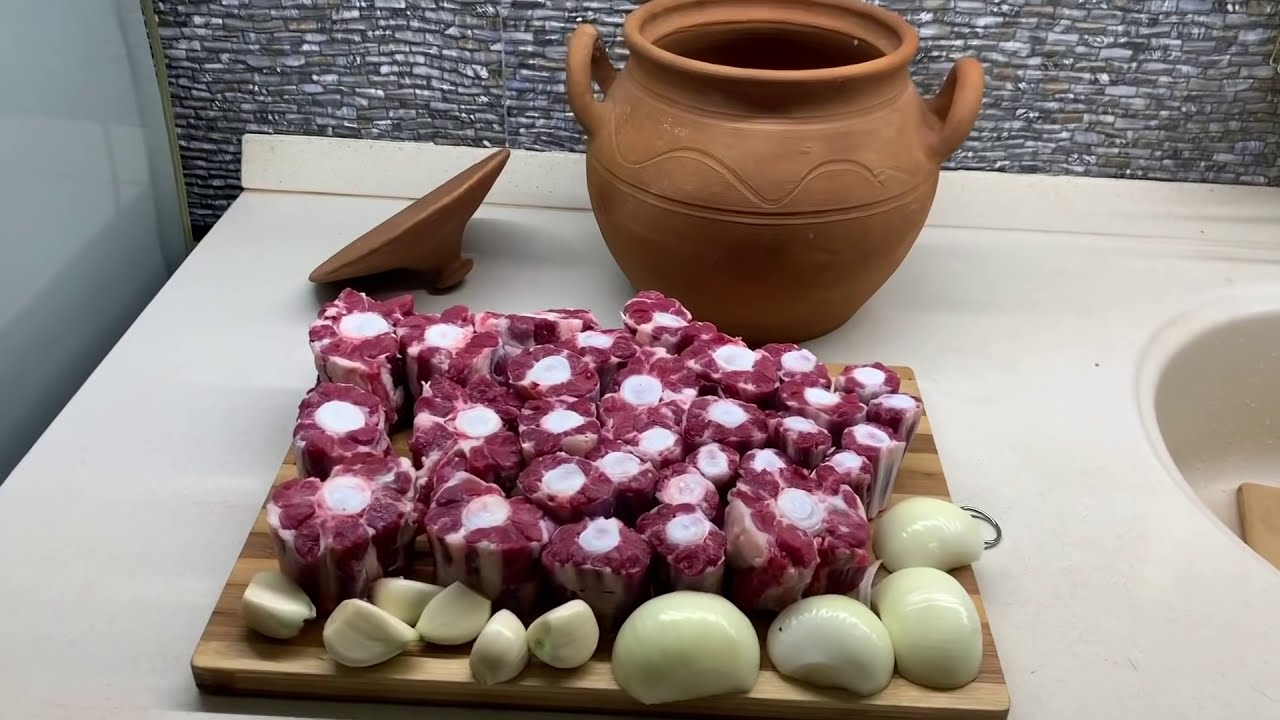 How to cook a delicious dinner from Cow Tails? You will remember this ...
