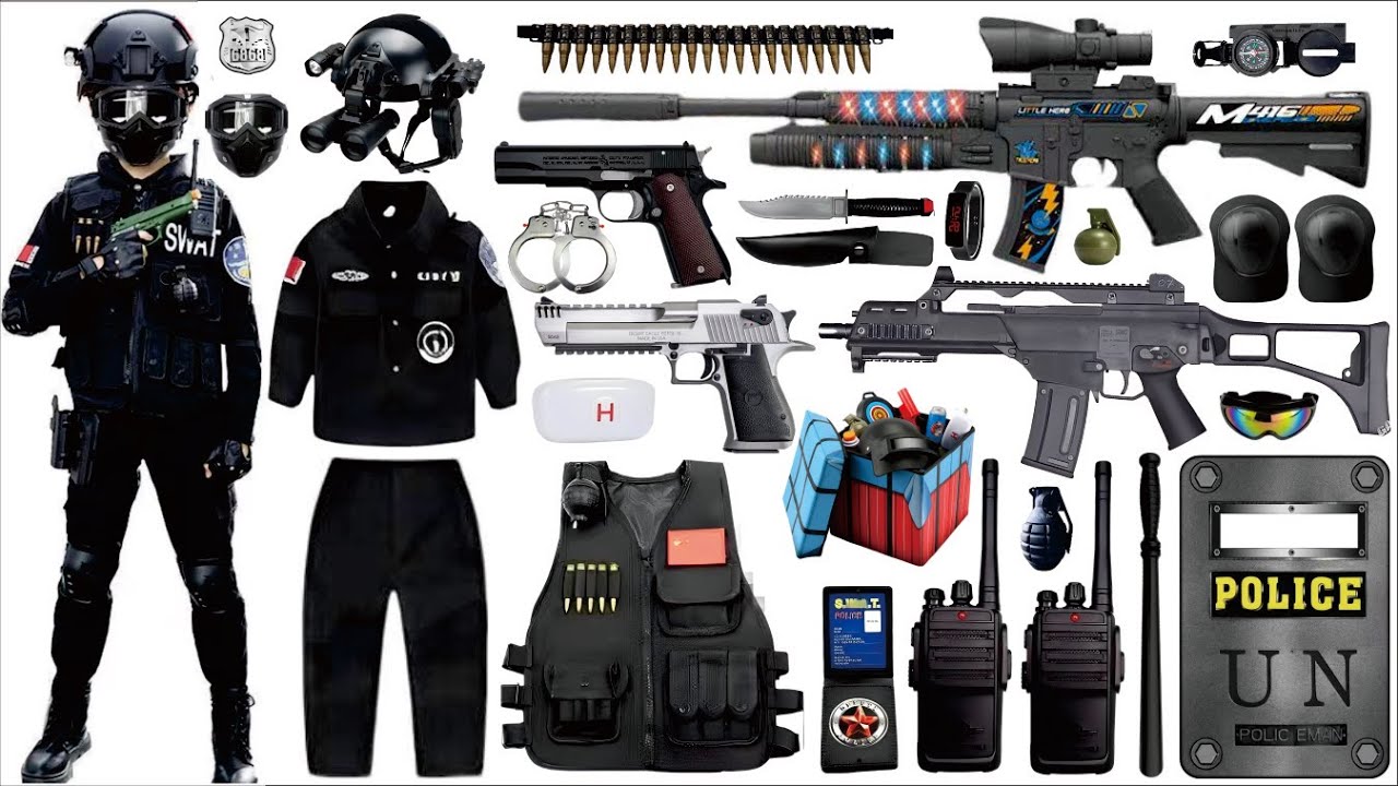 Unpack and collect toy guns, G36 submachine guns, M14 assault rifles ...
