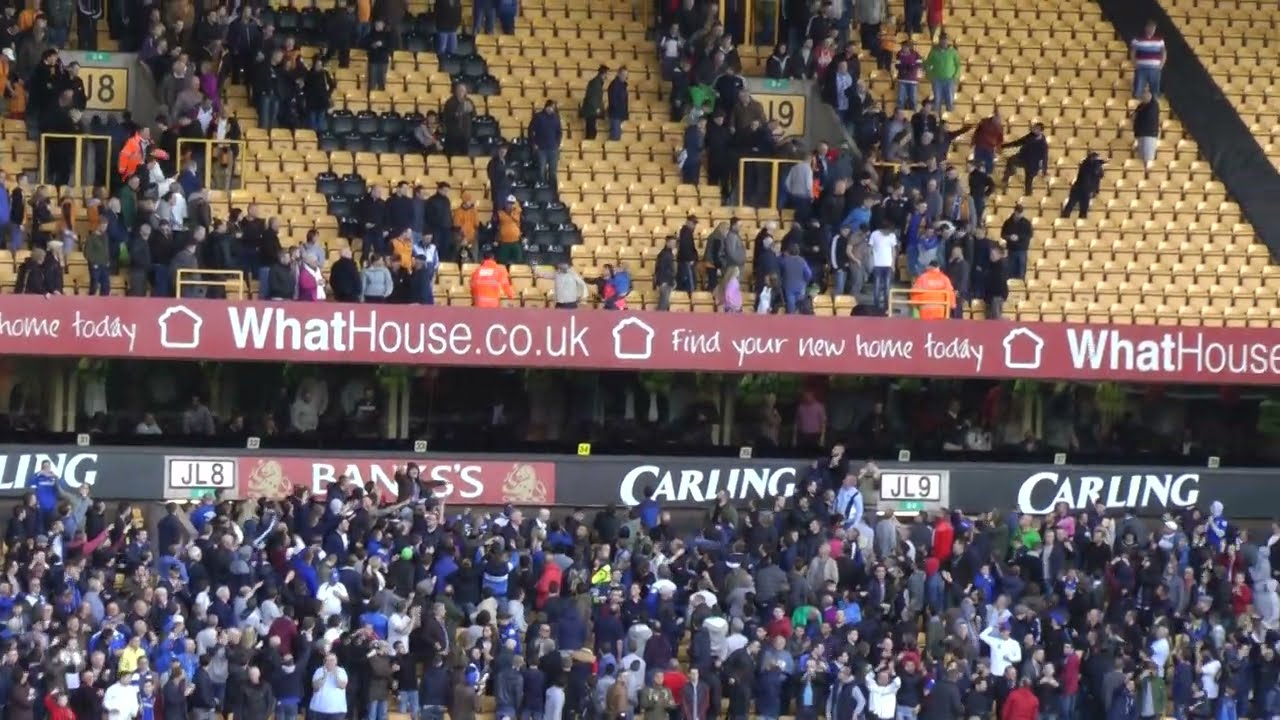 Birmingham Supporters vs Wolves Supporters, 2014 - YouTube