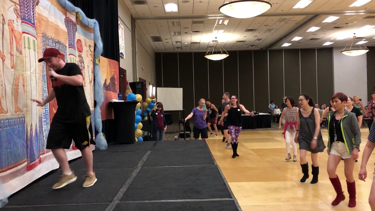 Reverse Line Dance by Jessica Devlin & Shane McKeever @ 2019 Marathon ...