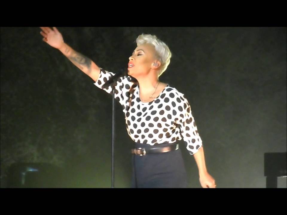 Heaven - Emeli Sande (Live at The Brighton Dome - 5/4/13) - YouTube