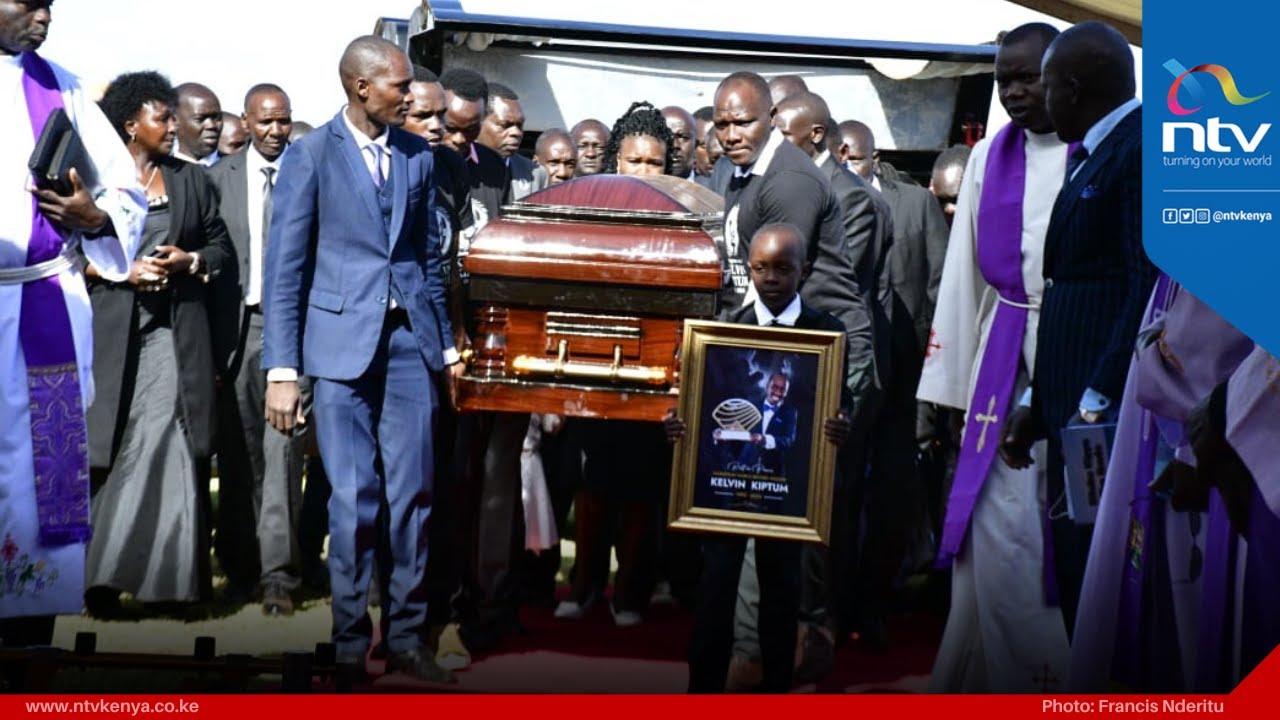 Kelvin Kiptum's body arrives at Chepkorio grounds - YouTube