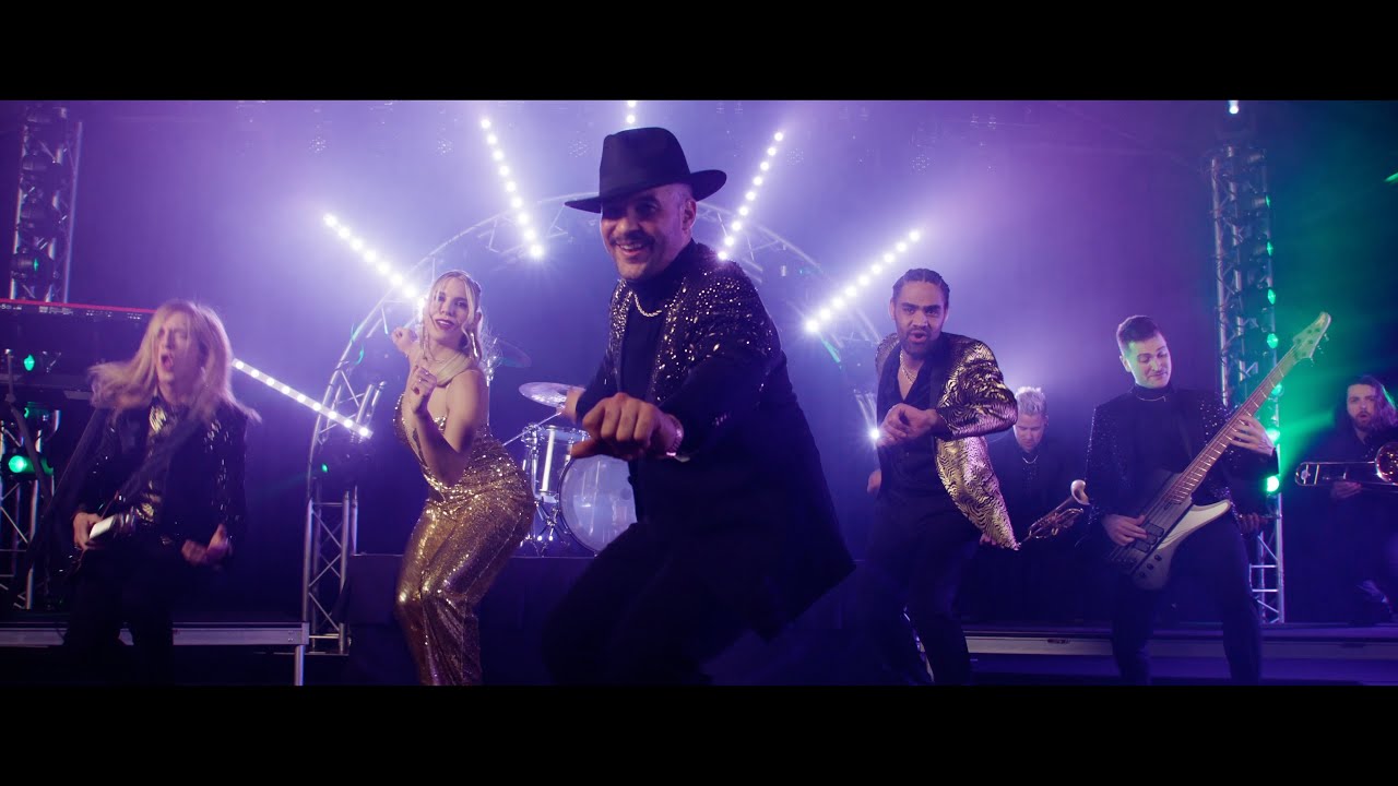 Experience Epic Fun with the Incredible Modern Retrospect Band - YouTube