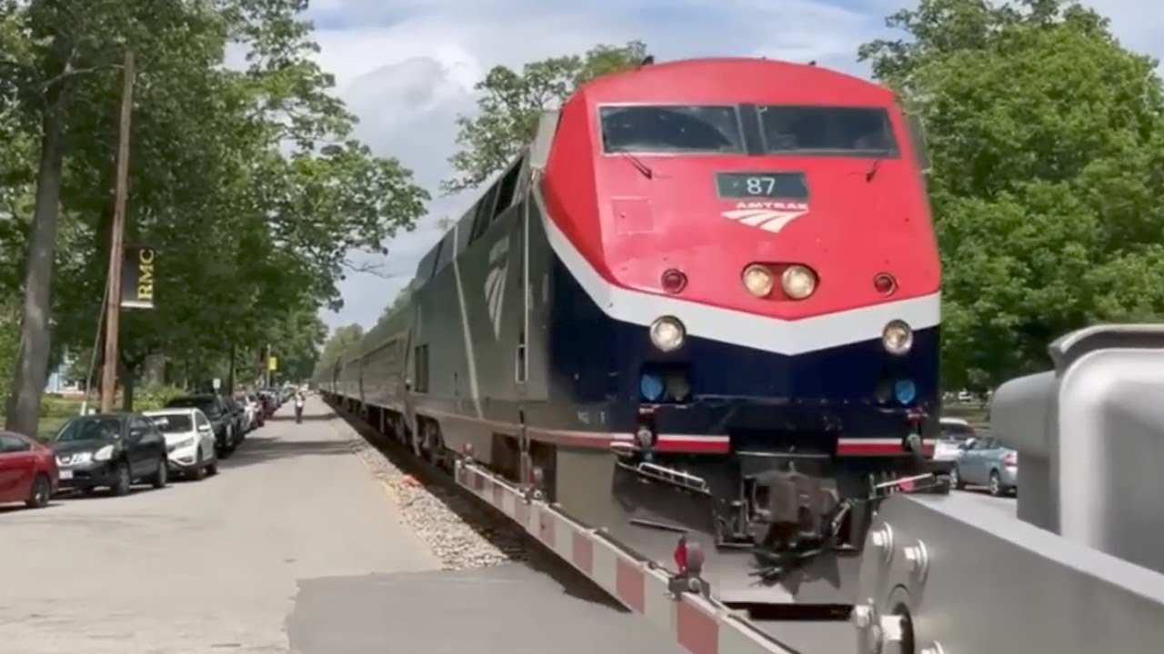 Amtrak #87 Sporting the Phase VII Livery! - YouTube